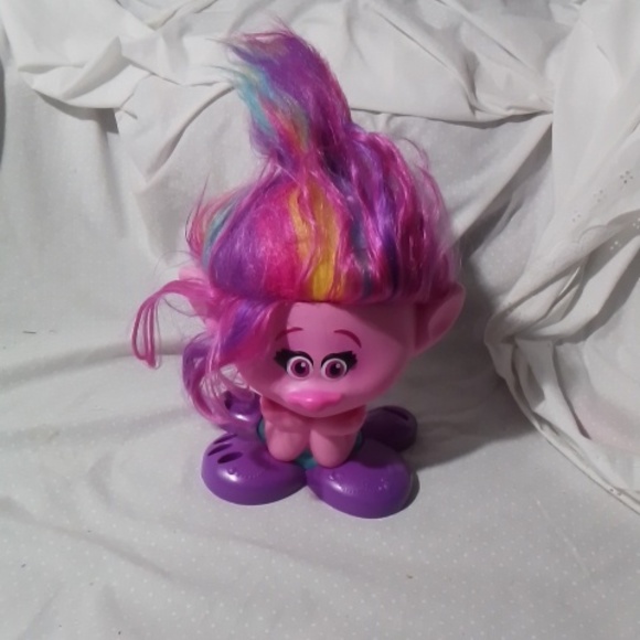 Dreamworks | Toys | Dreamworks Trolls Poppy Styling Head | Poshmark